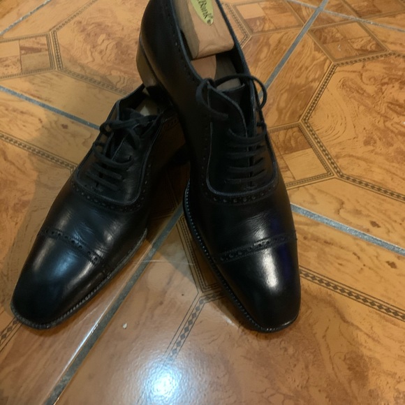 Tom Ford | Shoes | Tom Ford Black Brogue Laceups Size 9 2 | Poshmark